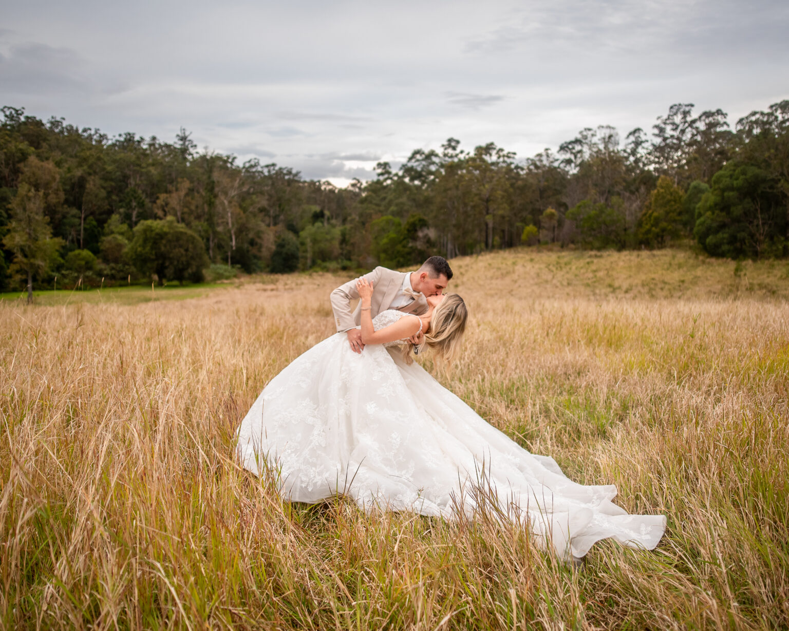 Gold Coast Wedding Photographers | Best Wedding Photography